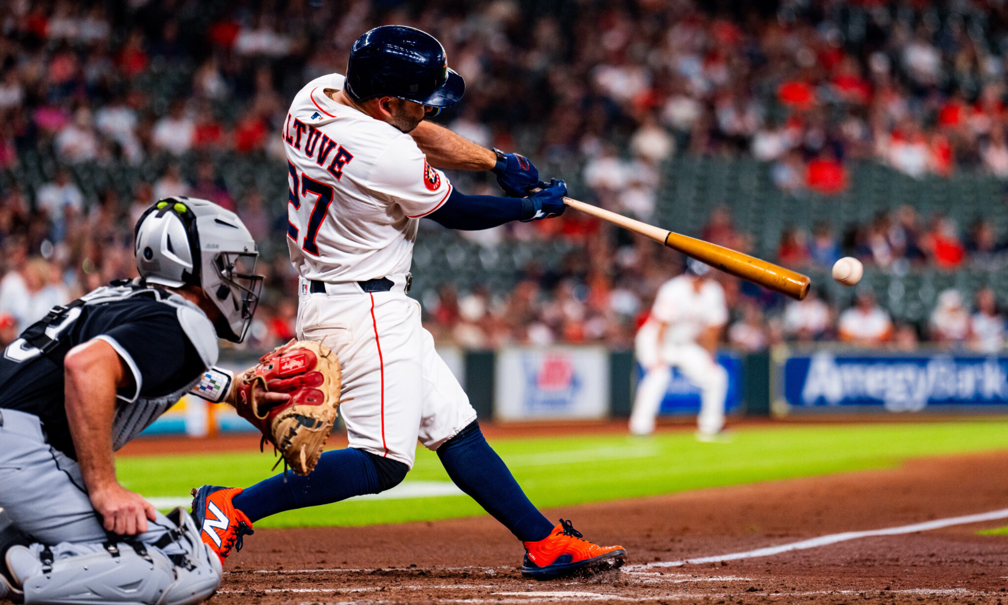 Altuve se convierte en el quinto venezolano con más bases robadas en ...
